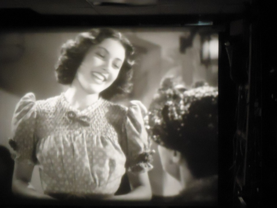 16mm It Happened One Sunday Barbara White Robert Beatty Marjorie Rhodes ...