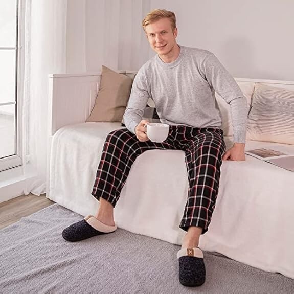 Men's Super Soft Slippers Fleece Lining House Shoes with Memory Foam ...