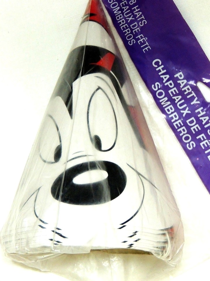 VINTAGE PEPE LE PEW 8-PARTY HATS - PARTY SUPPLIES | eBay