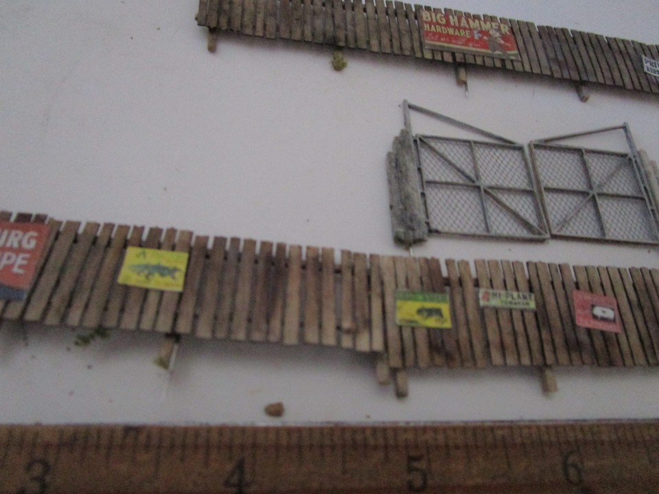 Vintage Pro Wood Built HO 1/87 Wood Fence W/ Gates For Building For ...