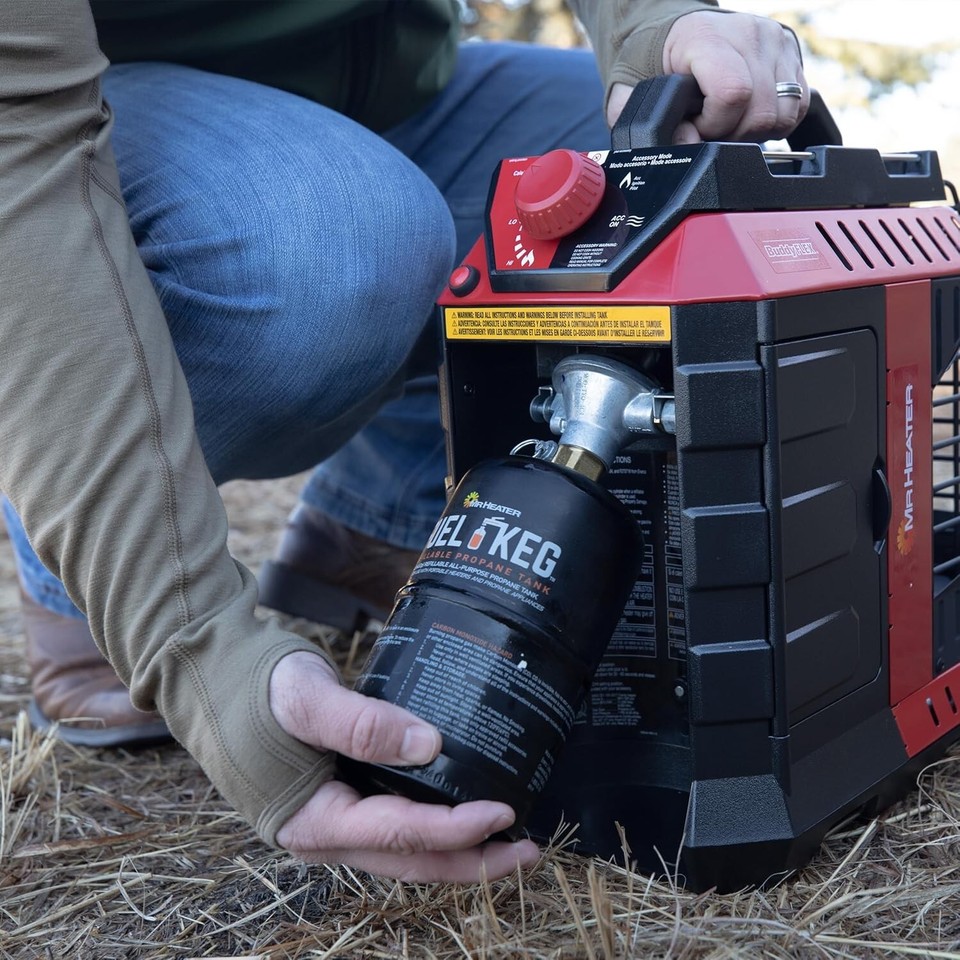 Fuel Keg 1 lb Refillable Propane Tank - DOT Certified Black Outdoor ...