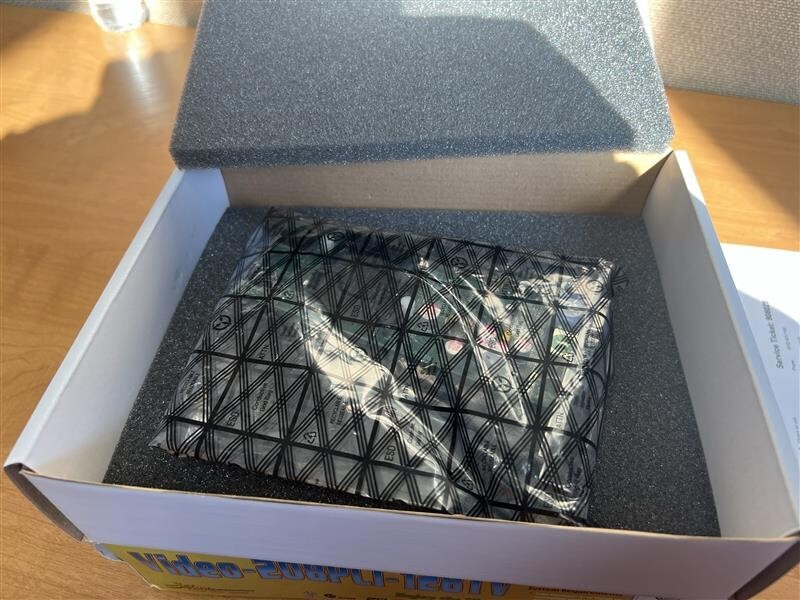 Jaton NVIDIA GeForce MX 4000 (VIDEO208PCI128TV) 128 MB DDR SDRAM PCI ...