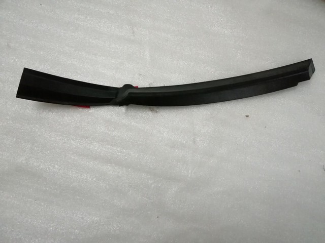 Original BMW 7'E65 66 67(2000-08)Tail light finisher,trunk lid,right ...