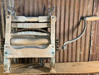 Clothing Wringers - Hand Crank Clothes Wringer