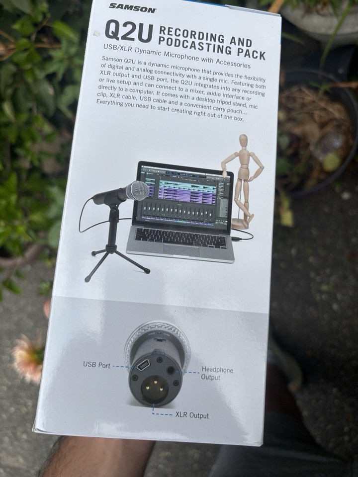 Samson Q2U Dynamic USB Microphone Recording and Podcasting Pack (Black ...