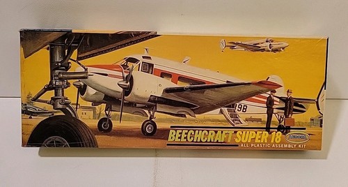 Aurora Beechcraft Super 18 Plastic Scale Model Kit No. 83-79 Vintage ...