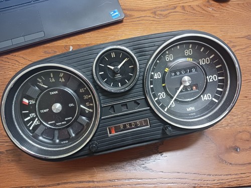 1971-1972 MERCEDES BENZ W114 W115 SPEEDOMETER INSTRUMENT CLUSTER CLOCK ...