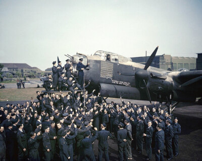 ROYAL AIR FORCE NO. 467 SQUADRON AIRCREW 8x10 GLOSSY PHOTO PRINT | eBay