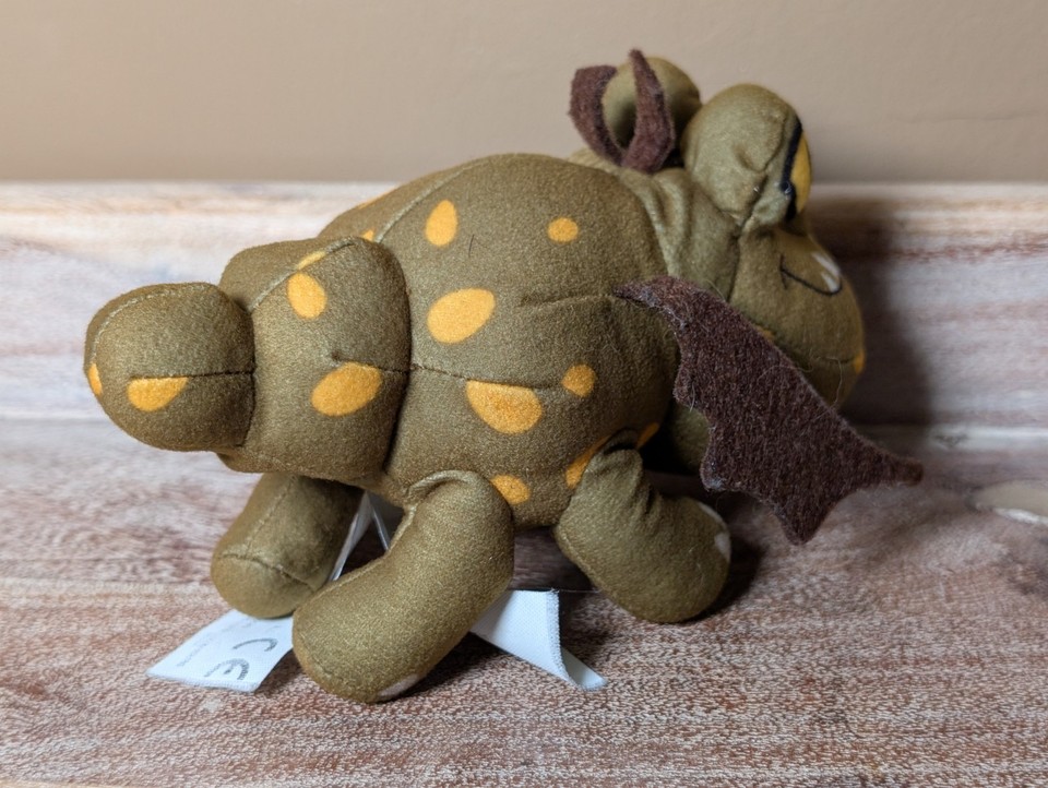 How to Train Your Dragon Defenders of Berk Buddies Gronckle Plush | eBay