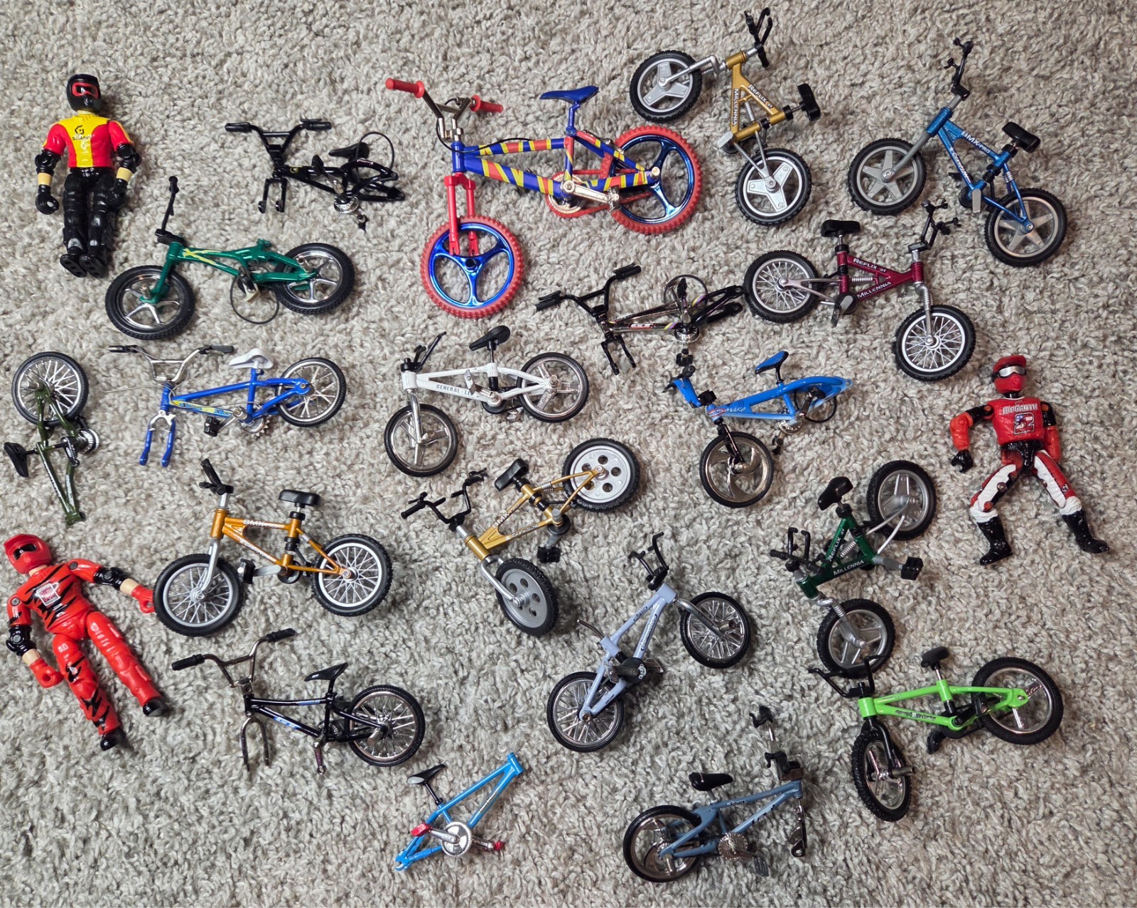 Huge Lot of Flick Trix Tech Deck Finger BMX Bikes Toy for Parts ...