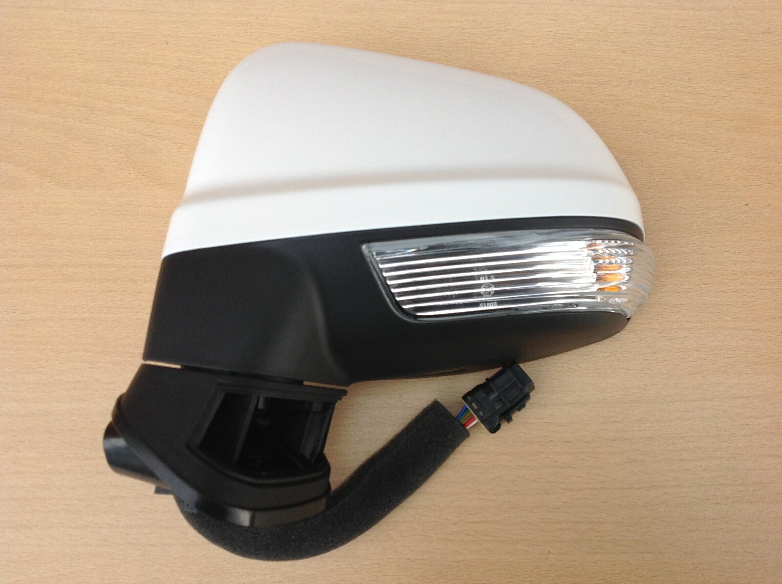 MG3 Mg 3 DOOR WING MIRROR LIGHT WHITE N/S PASSENGER LEFT SIDE 2012 ...
