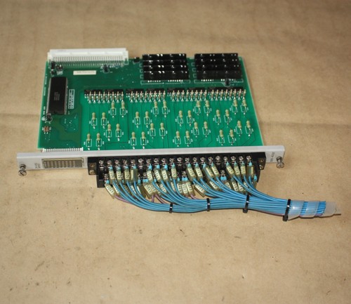 SIEMENS SIMATIC TI505 505-4332 24VDC INPUT MODULE PLC Texas Instruments ...