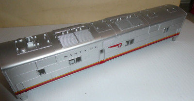 MTH O Scale Diesel Locomotive B Unit Body Shell Santa Fe Silver 13 ...