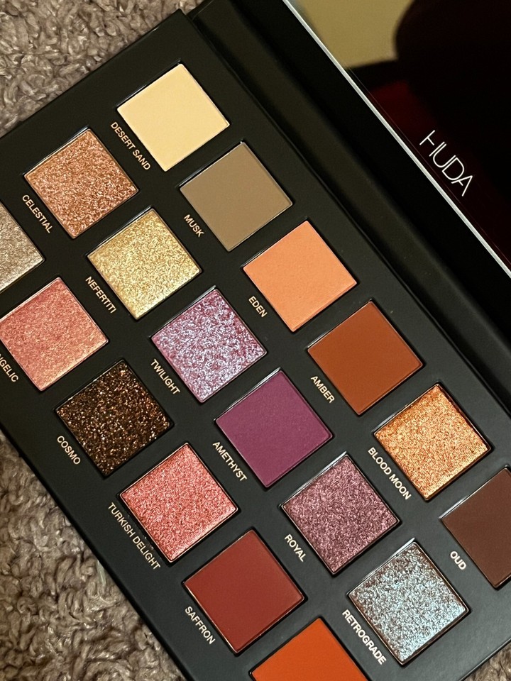 Huda Beauty Eyeshadow Palette Authentic | eBay