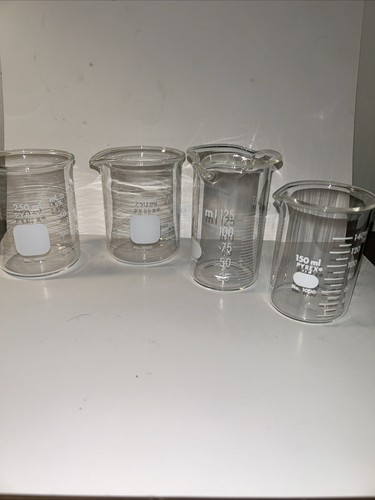 Set of 4 Pyrex Lab Glass Beakers No.1000 6480 Volume: 250 ml 150 ml 125 ...