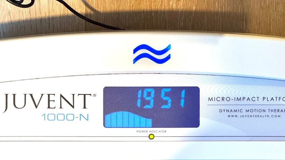 Juvent 1000-N Micro-Impact Motion Therapy Platform ** VERY LOW HOURS ...