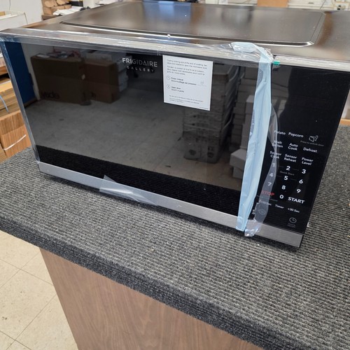 Frigidaire Gallery Series 2.2 cu. ft. Built-in Microwave | Black ...