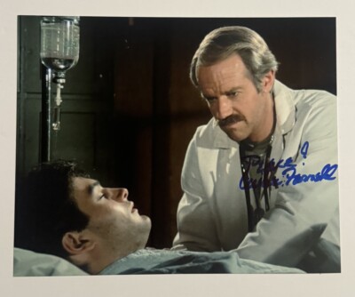 MIKE FARRELL HAND SIGNED 8x10 PHOTO ACTOR AUTOGRAPHED MASH TV STAR VERY ...