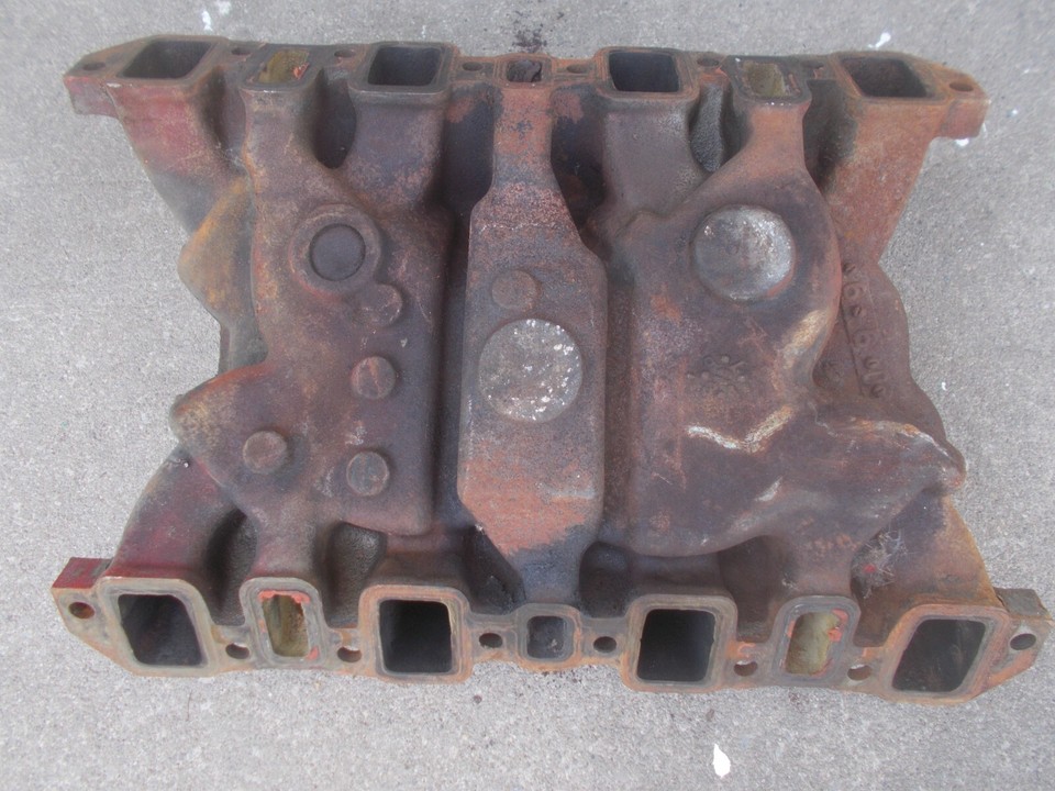 International Harvester 345 V8 Intake Manifold 2BBL 74 75 76 Used OEM ...