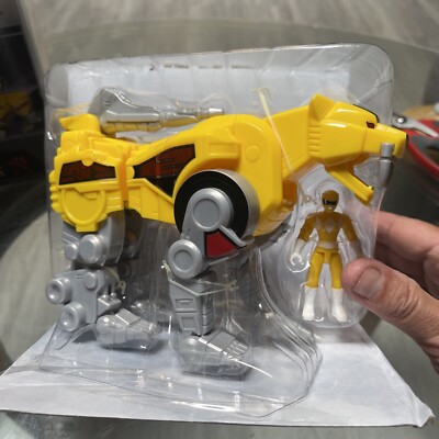 saban’s Power Rangers Mighty Morphin Legacy sabertooth tiger zord ...