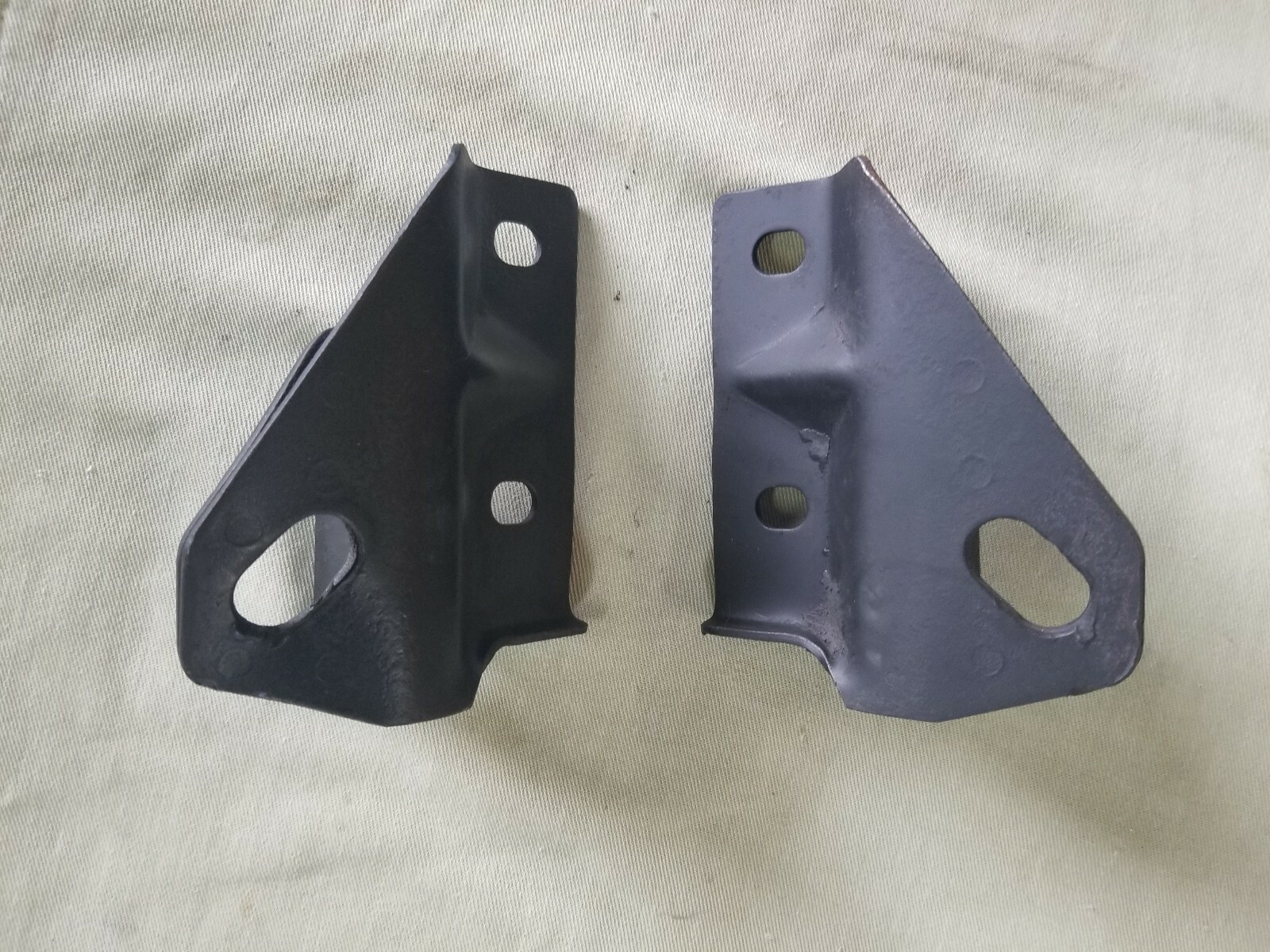 DATSUN 280Z FRONT TIE DOWN TOW HOOKS OEM | eBay