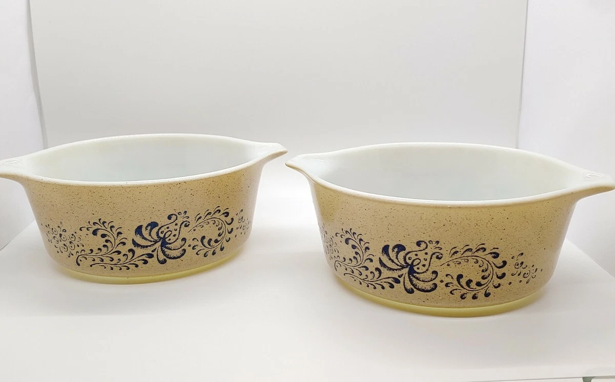 Pyrex Casserole Dish Vintage