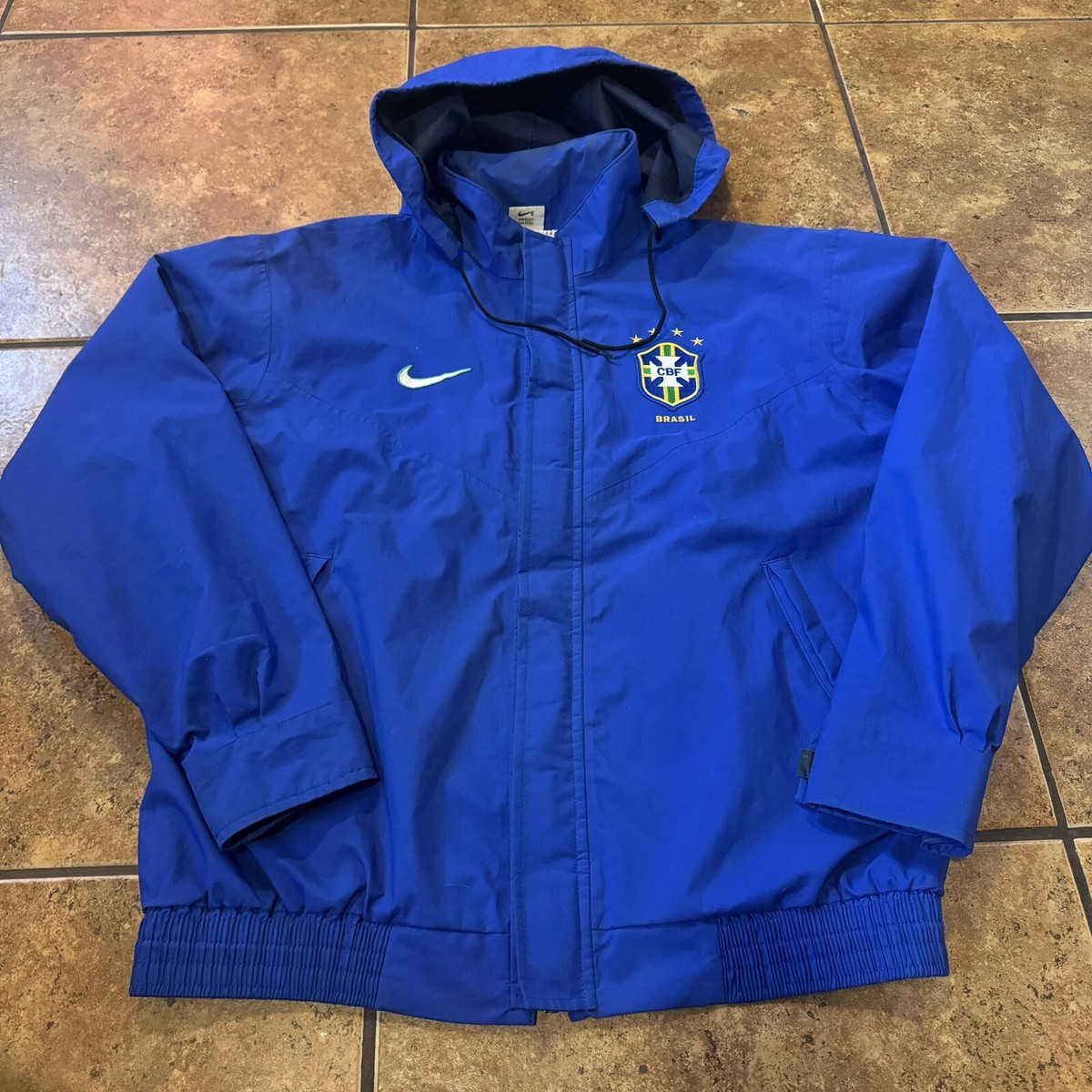 Nike CBF Brasil Jacket Full Zip Medium Gore-Tex VTG Brazil Nike CBF Brasil Jacket Full Zip Medium Gore-Tex VTG Brazil