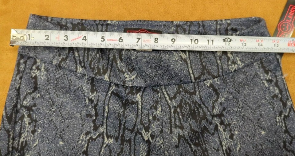 Krazy Larry Pull On Pants Blue Snake Print SZ 6 | eBay