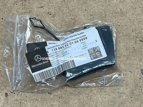 OEM 1188854201 Mercedes Benz New CLA250 CLA35 AMG Front Bumper Tow Hook ...