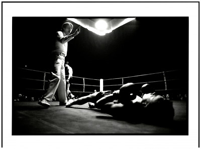 James A. Fox, boxe vintage print, Tirage argentique d'époque 24x36 Circ ...