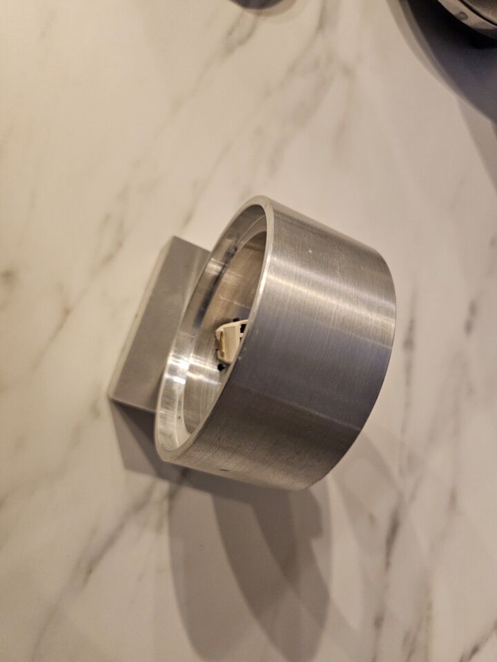 BEL-LIGHTING OMEGA 2 IP20 wall light in anodised aluminium and ...