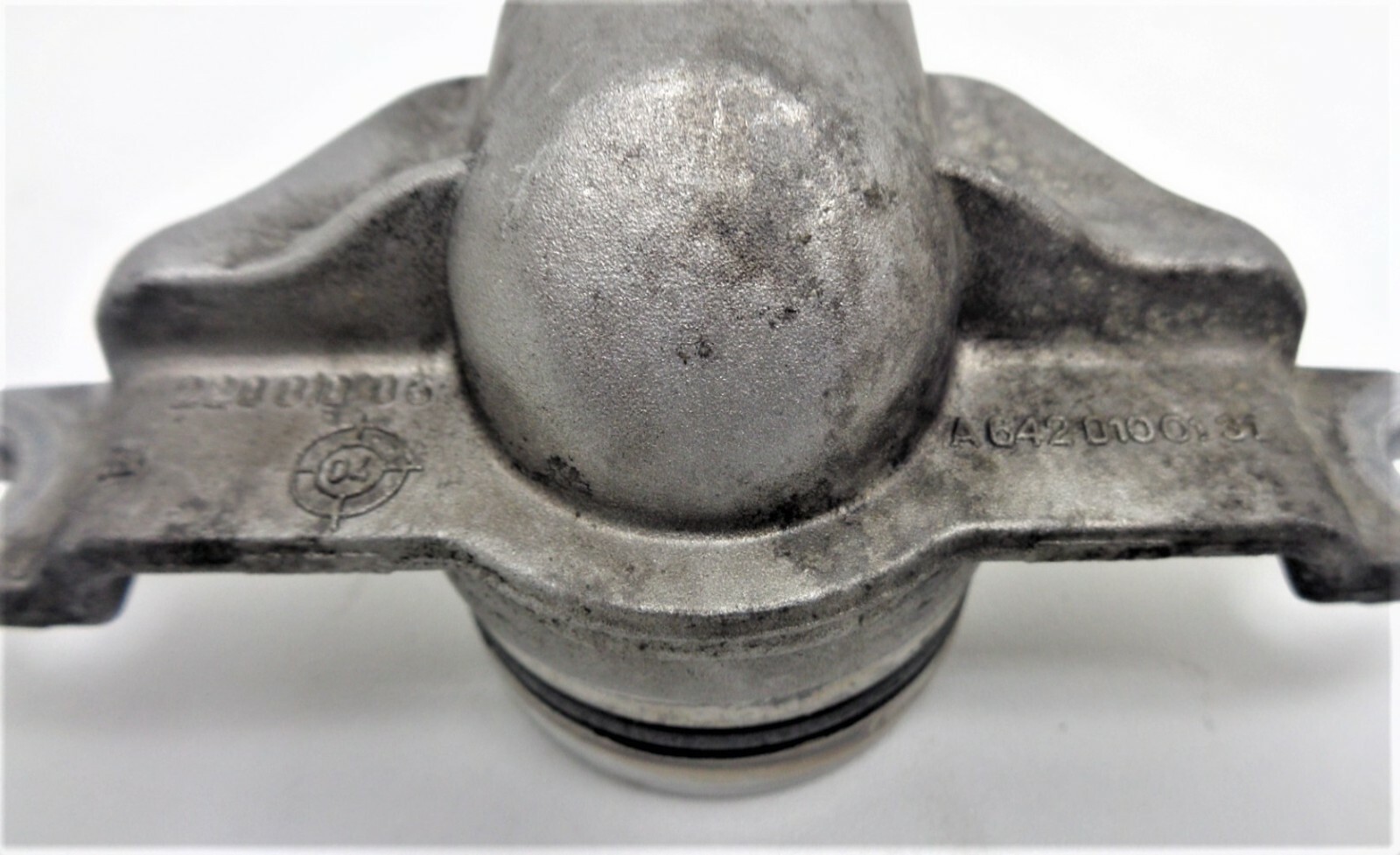 Original Mercedes OM642 CDI Entlüftungsdeckel A6420100131 Entlüftung ...