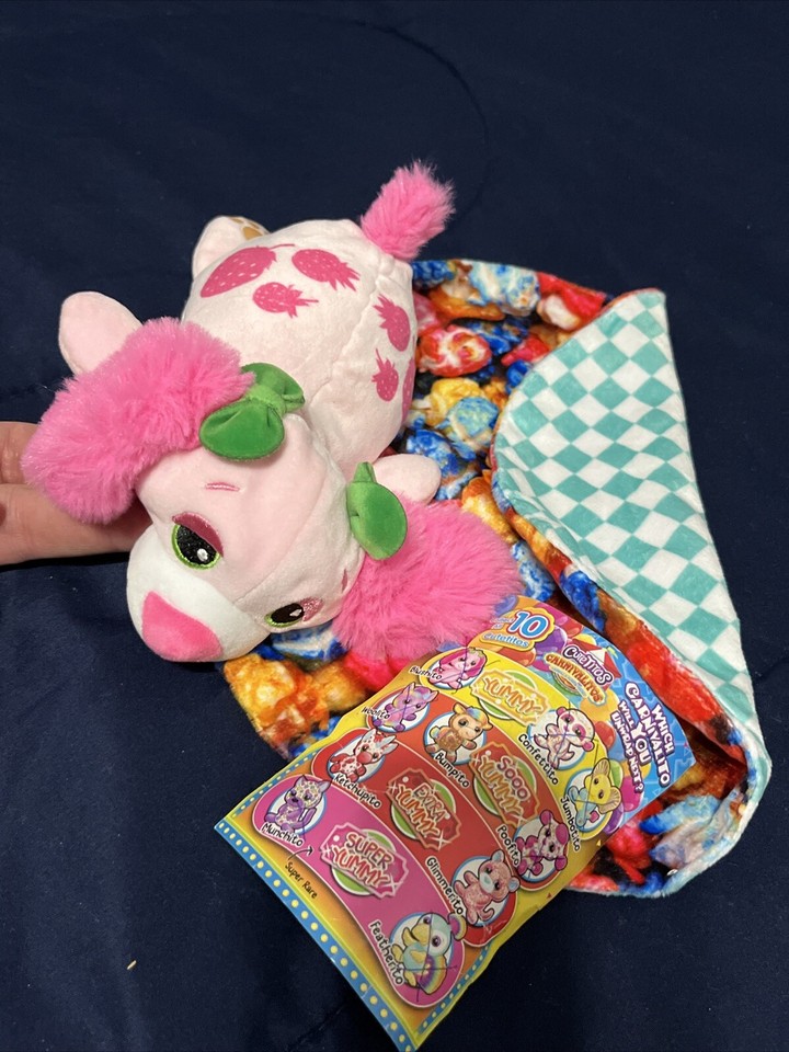 Cutetitos Carnivalitos Bushito Puppito Strawberry Plush Dog Scented 7.5 ...