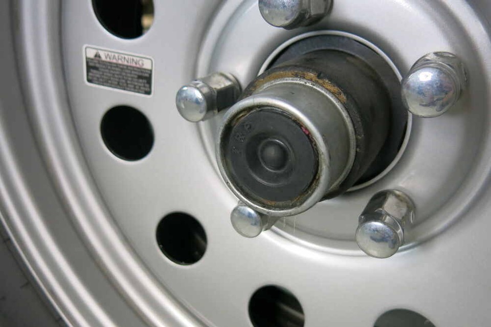 Rubber Grease Plugs for Hub Dust Cap fits all Lippert LCI EZ Lube Axles ...