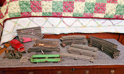 Vintage Lionel Train Set Pieces from the 1950s -- Electronics not ...