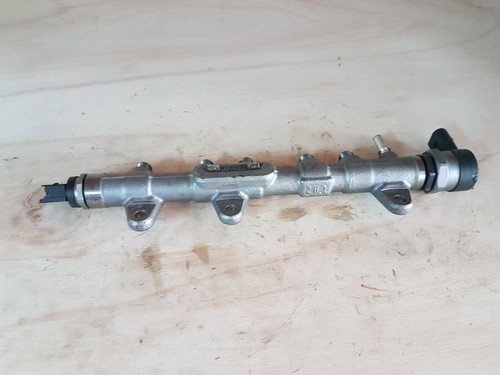 Bosch Diesel Fuel Rail Assy for BMW X1 F48 X2 X3 X4 F30 0445214315 ...