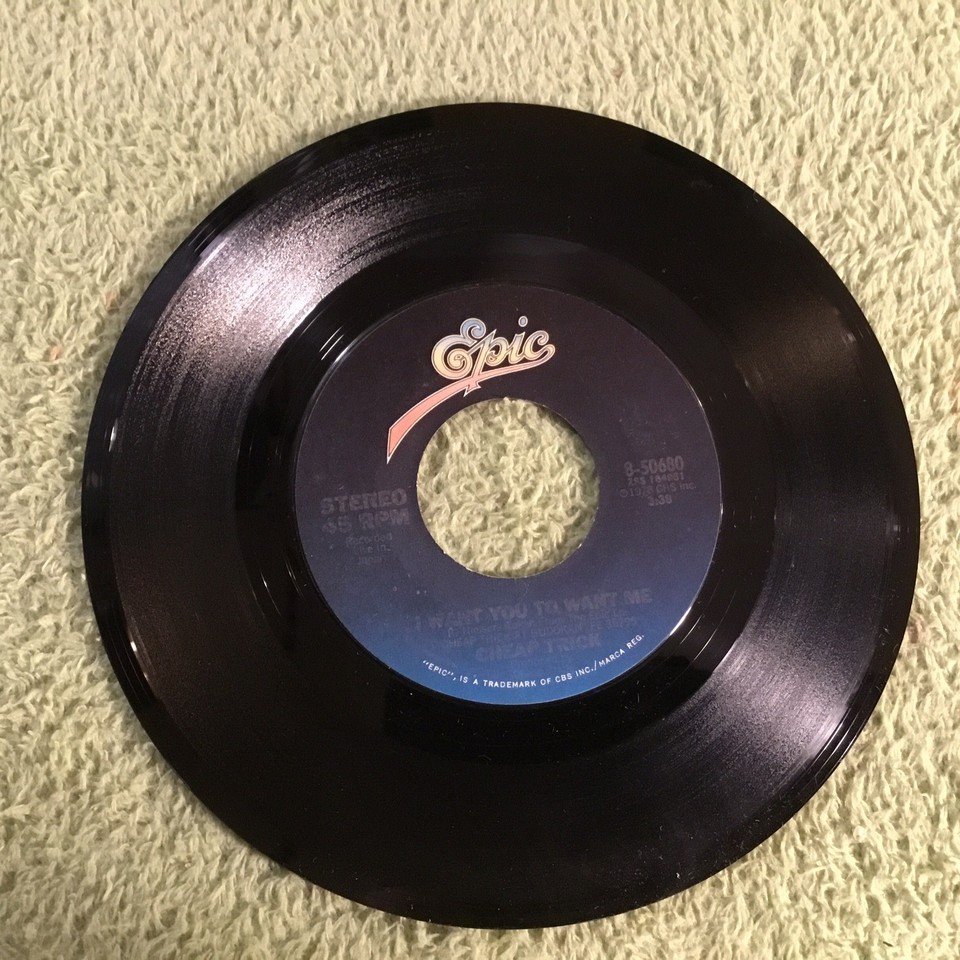 Cheap Trick – I Want You To Want Me / Clock Strikes Ten (7' 45RPM ...