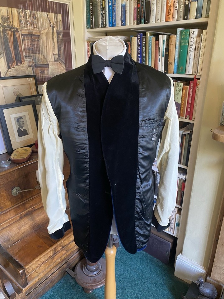Gieves & Hawkes of Savile Row Single Breasted Navy Velvet Smoking ...