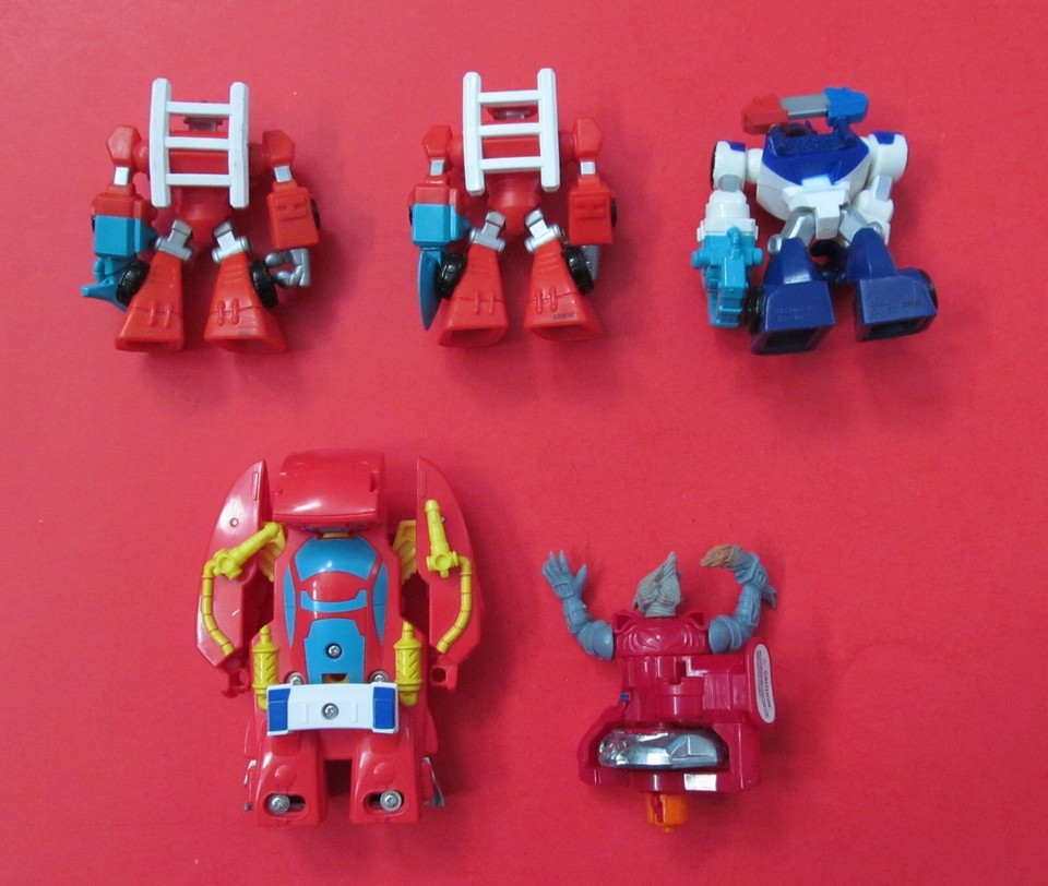 Playskool Heroes Transformers Lot Rescue Bots, Tomy Bey Blade & Hasbro ...