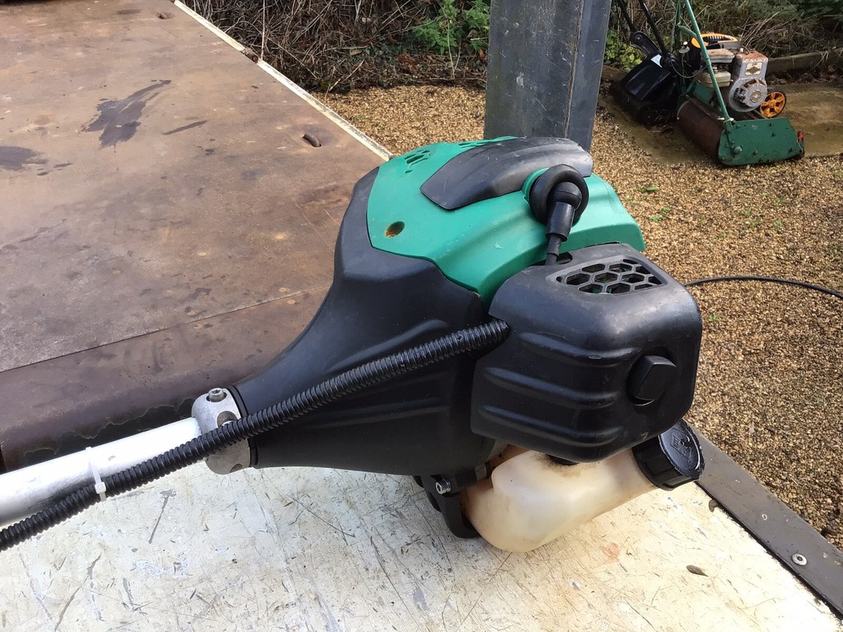 Weed Eater Featherlite String Trimmer 593111 Leaf 13" Electric String