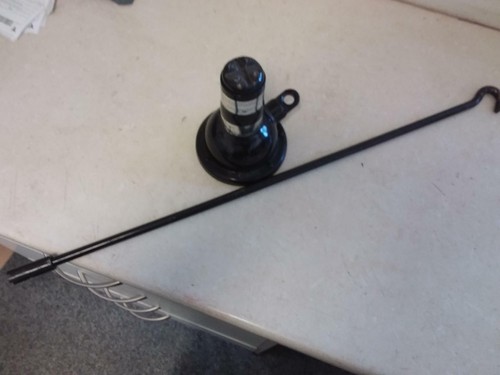 FORD RANGER JACK/TOOL KIT 4WD, PJ-PK, 12/06-06/11 | eBay Australia