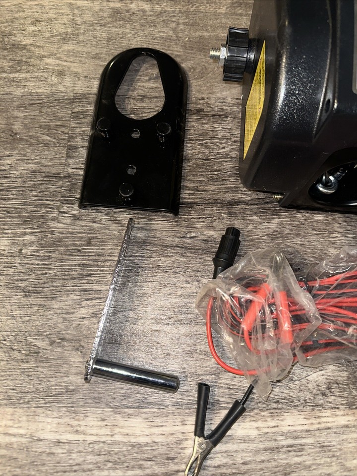 Reese Towpower Portable Electric Winch Steel Cable, Black, No Wired ...