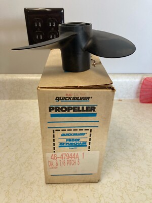 QUICKSILVER PROP 48-47944A 8 7/8" dia 5" PITCH | eBay
