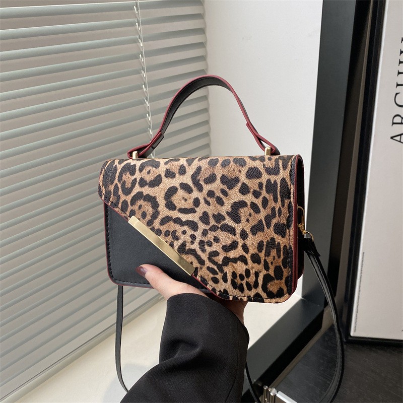 Leopard Print Small Shoulder Bag With Pu Material For Casual Daily Use ...