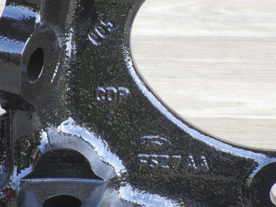 94-95 MUSTANG GT SPINDLES 5 LUG OEM 95 5.0 87-93 SN95 FOX BODY SWAP ...