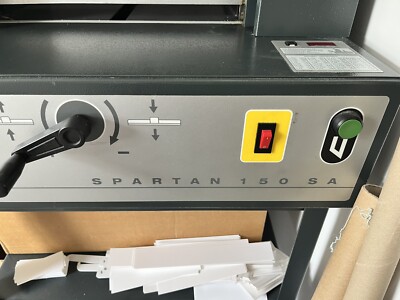 Challenge Spartan 150SA 15 ¾” Electric Paper Cutter – Triumph 4315 1350 ...