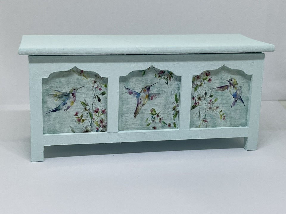 1:12th scale dolls house miniature furniture Mint Green humming bird ...