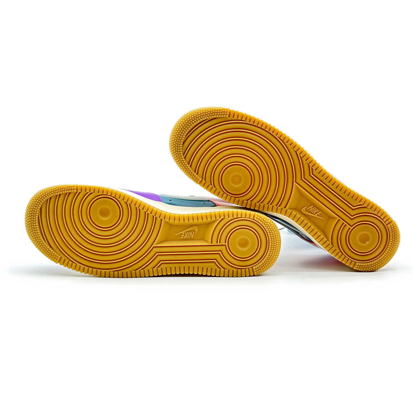 DV5255-500 Nike Air Force 1 Low SP Undefeated Multi-Patent Wild Berry ...