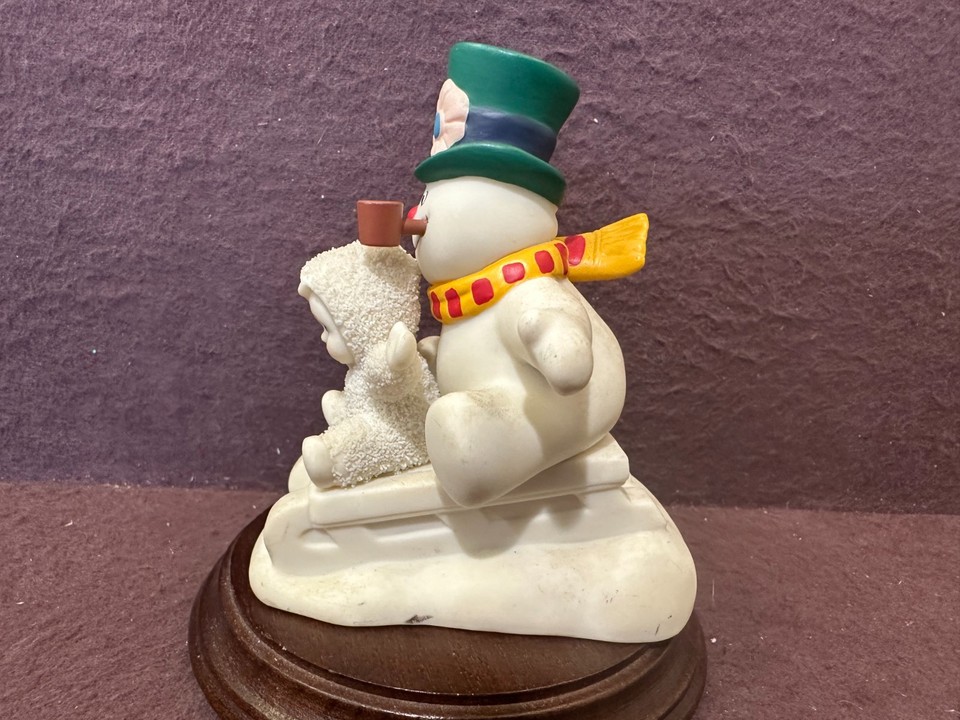 Snowbabies Dept 56 Fun with Frosty the Snowman & Child On Sled figurine ...