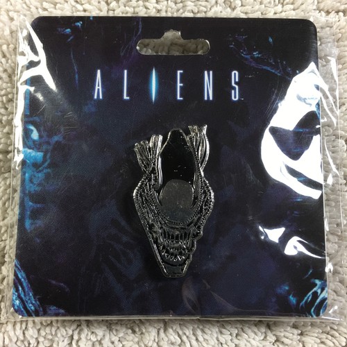 Aliens Alien Warrior Head Pin NEW Hat Lapel Lanyard Backpack James ...
